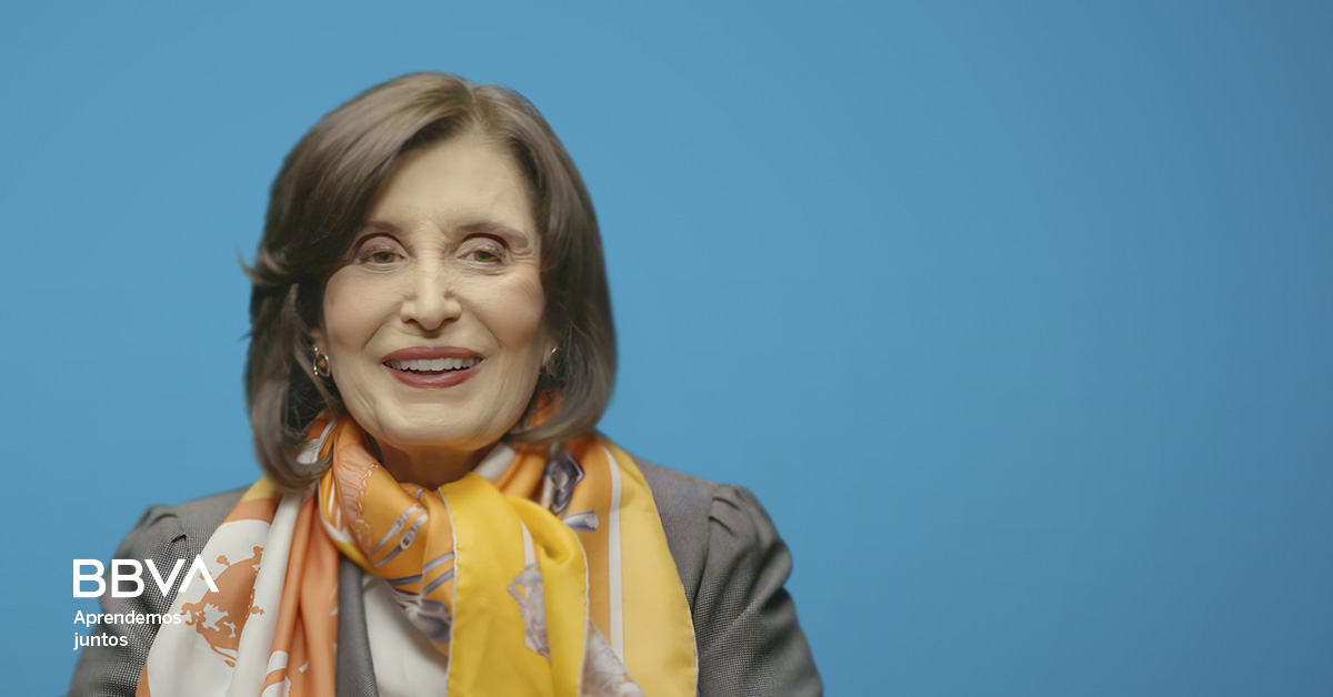 “Cada vida es una novela esperando ser contada” - Ángeles Mastretta ...